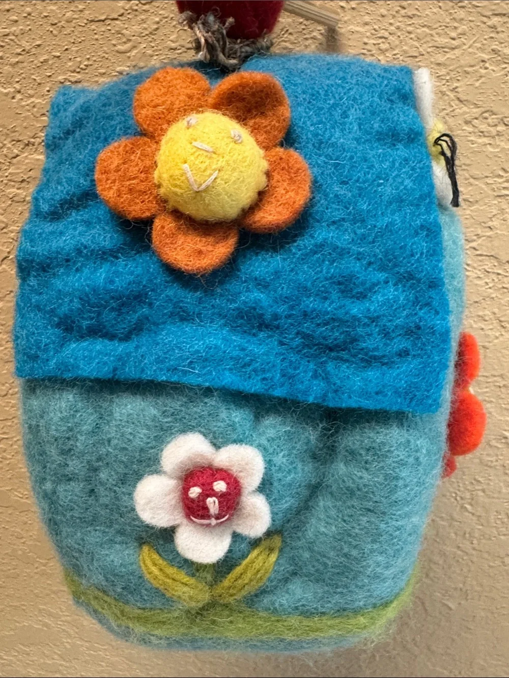 DZI | Other | Dzi Wild Woolies 0 Wool Handmade Birdhouse | Poshmark